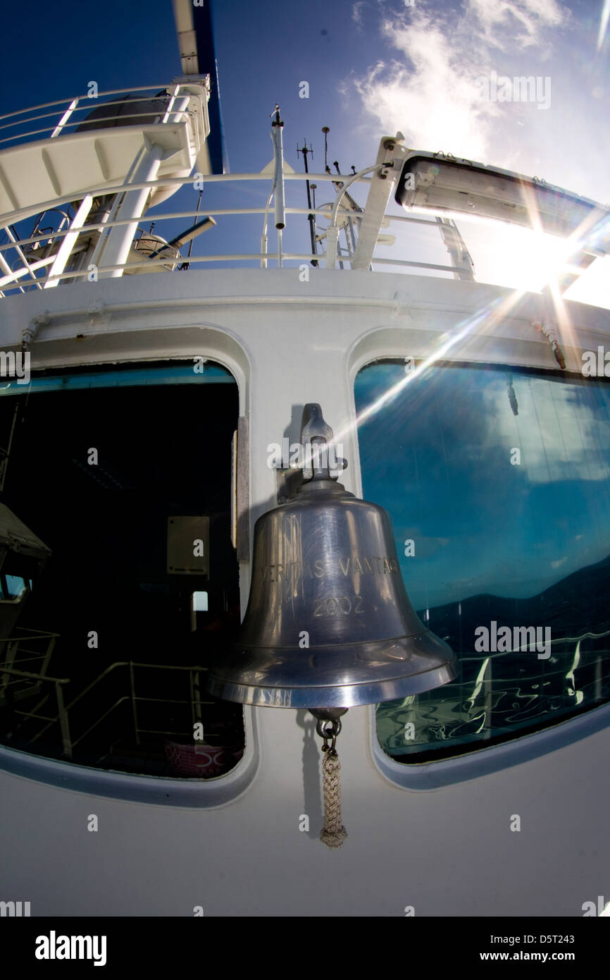 seismic vessel Veritas Vantage from CGG company working in Brazil for ...