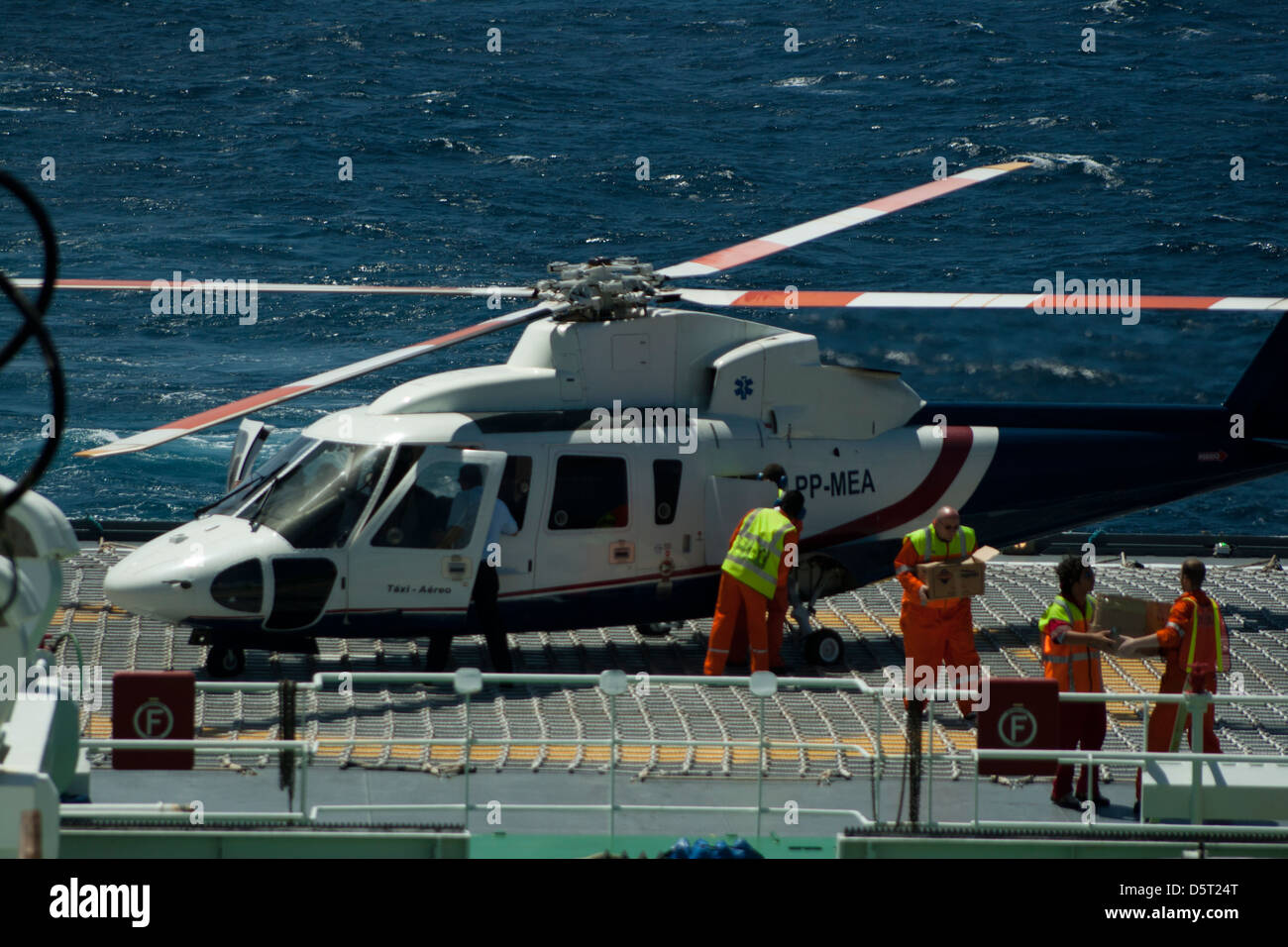 Helicopter landed in the deck of the seismic vessel Veritas Vantage for ...