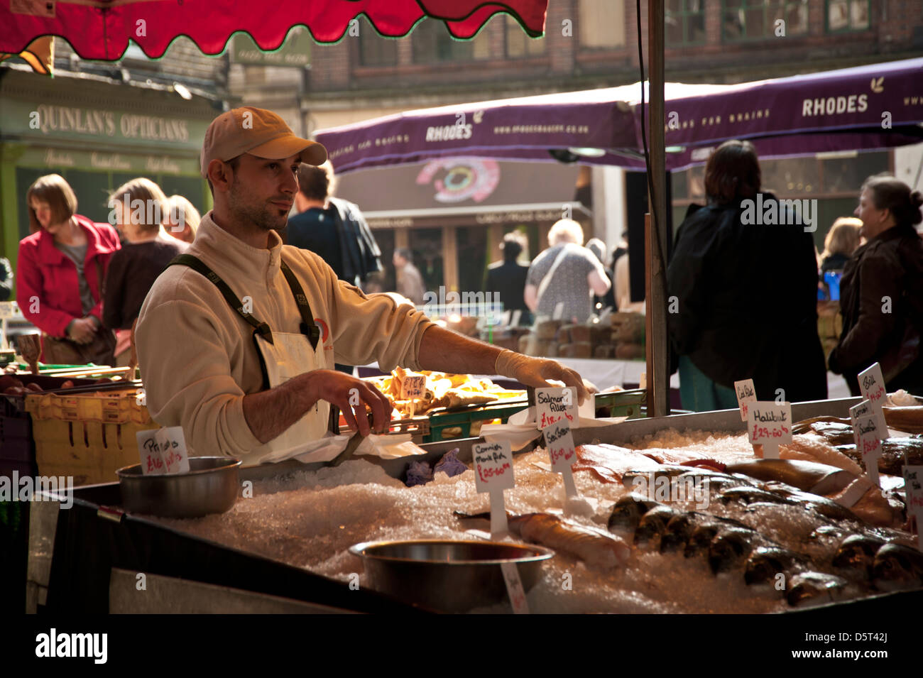 London Farmers Market High Resolution Stock Photography and Images - Alamy