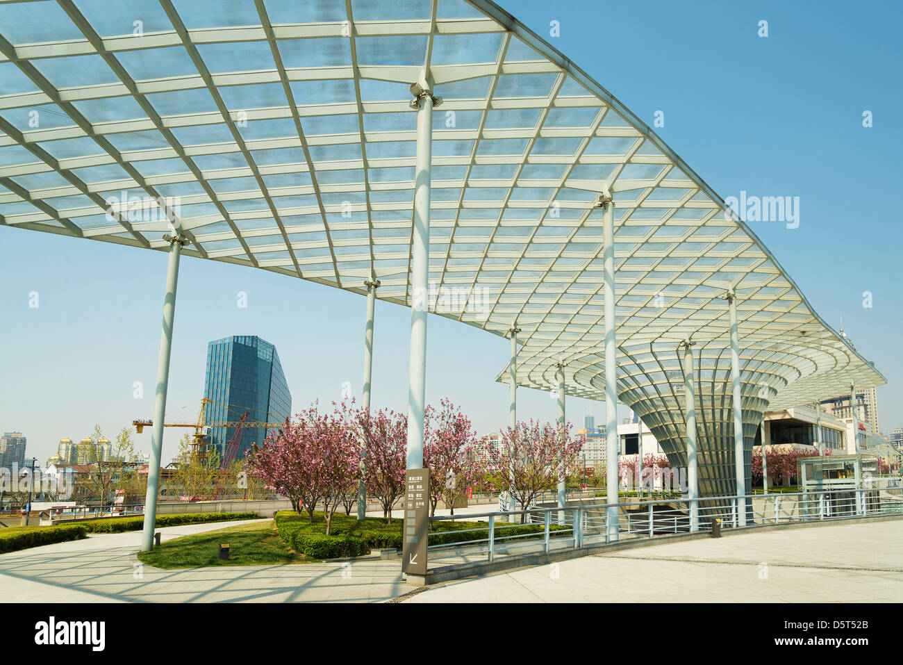 Modern architecture riverside in hi-res stock photography and images ...