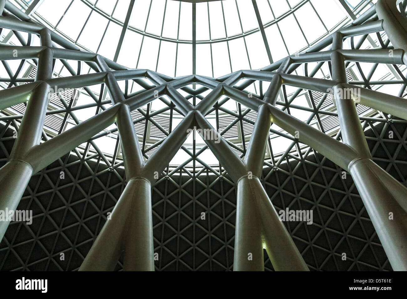 Ornate Structure on Western Concourse Kings Cross Station Stock Photo ...