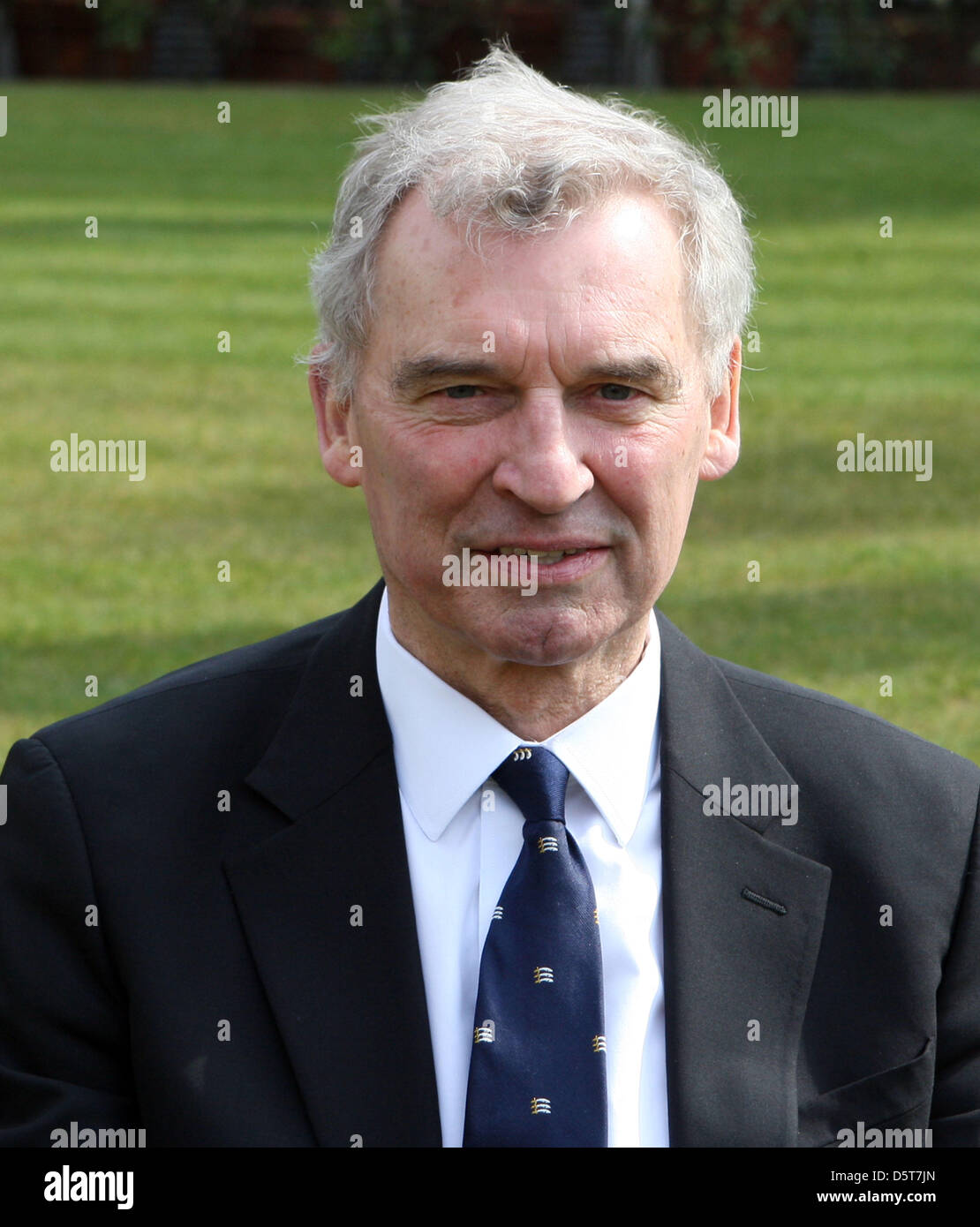 Chairman england hi-res stock photography and images - Alamy