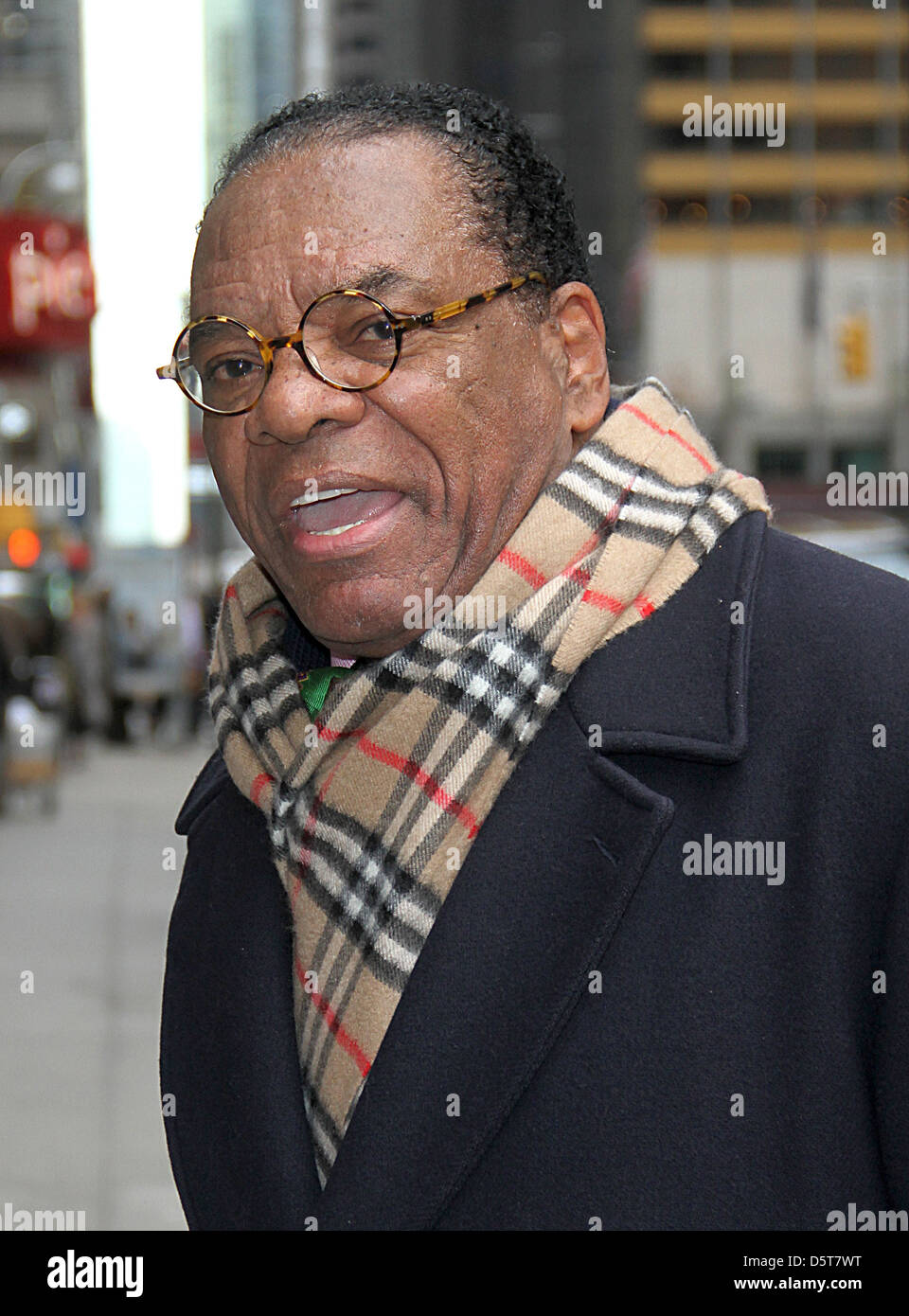 John Witherspoon Celebrities arrive The Ed Sullivan Theatre for 'The ...