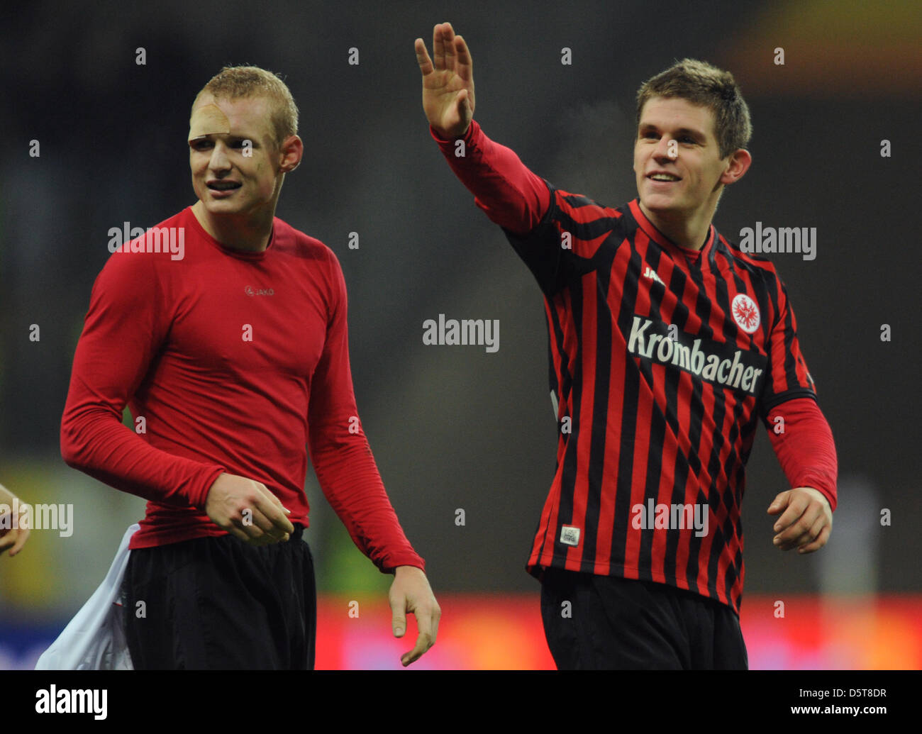 Frankfurt's Sebastian Rode (L) and Sebastian Jung celebrate the 4-2 ...
