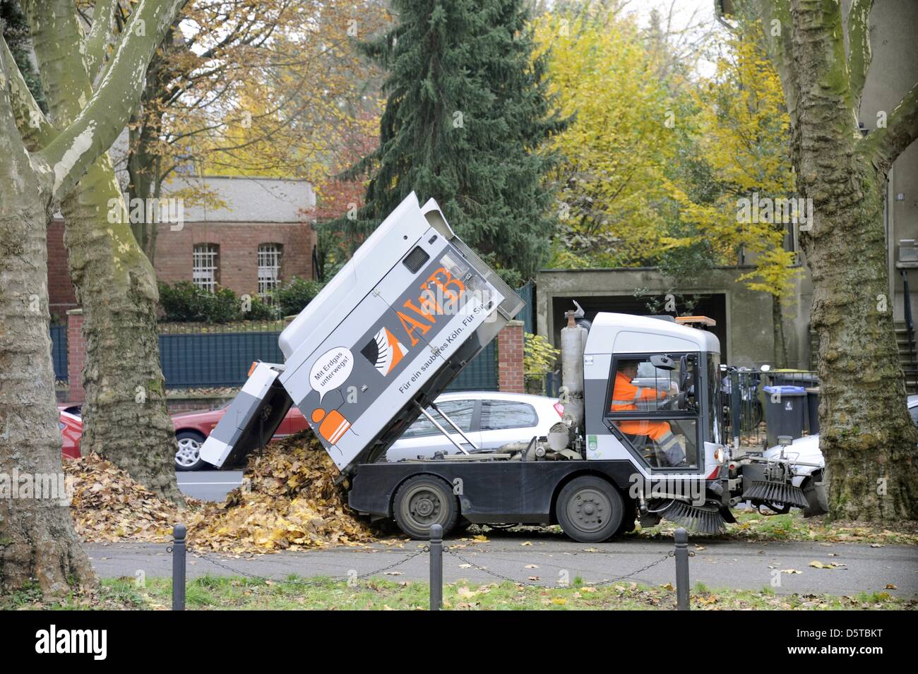 Cologne waste management vehichle awb hi-res stock photography and ...