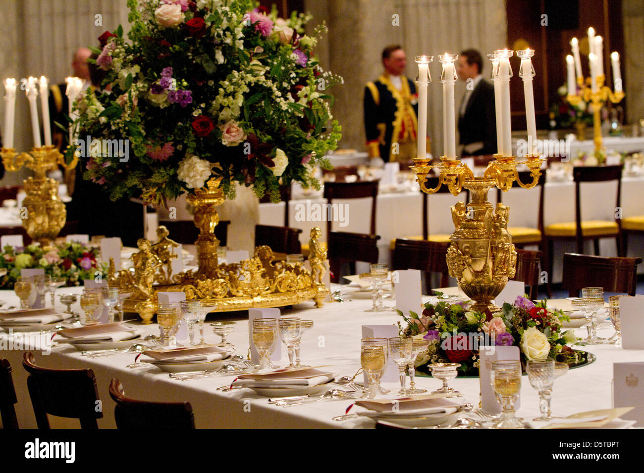 Queen Beatrix and Princess Margriet of The Netherlands and President of ...