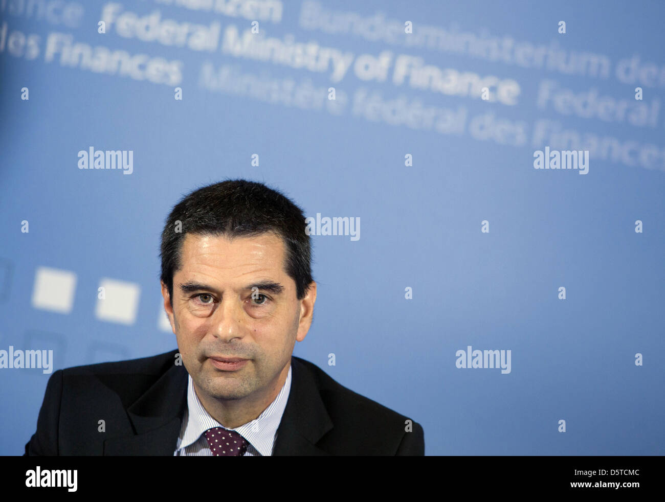 Portuguese minister hi-res stock photography and images - Alamy