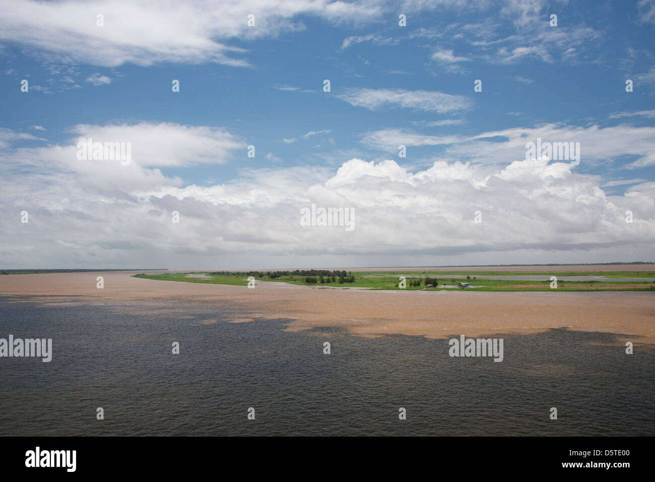 Mix river hi-res stock photography and images - Alamy