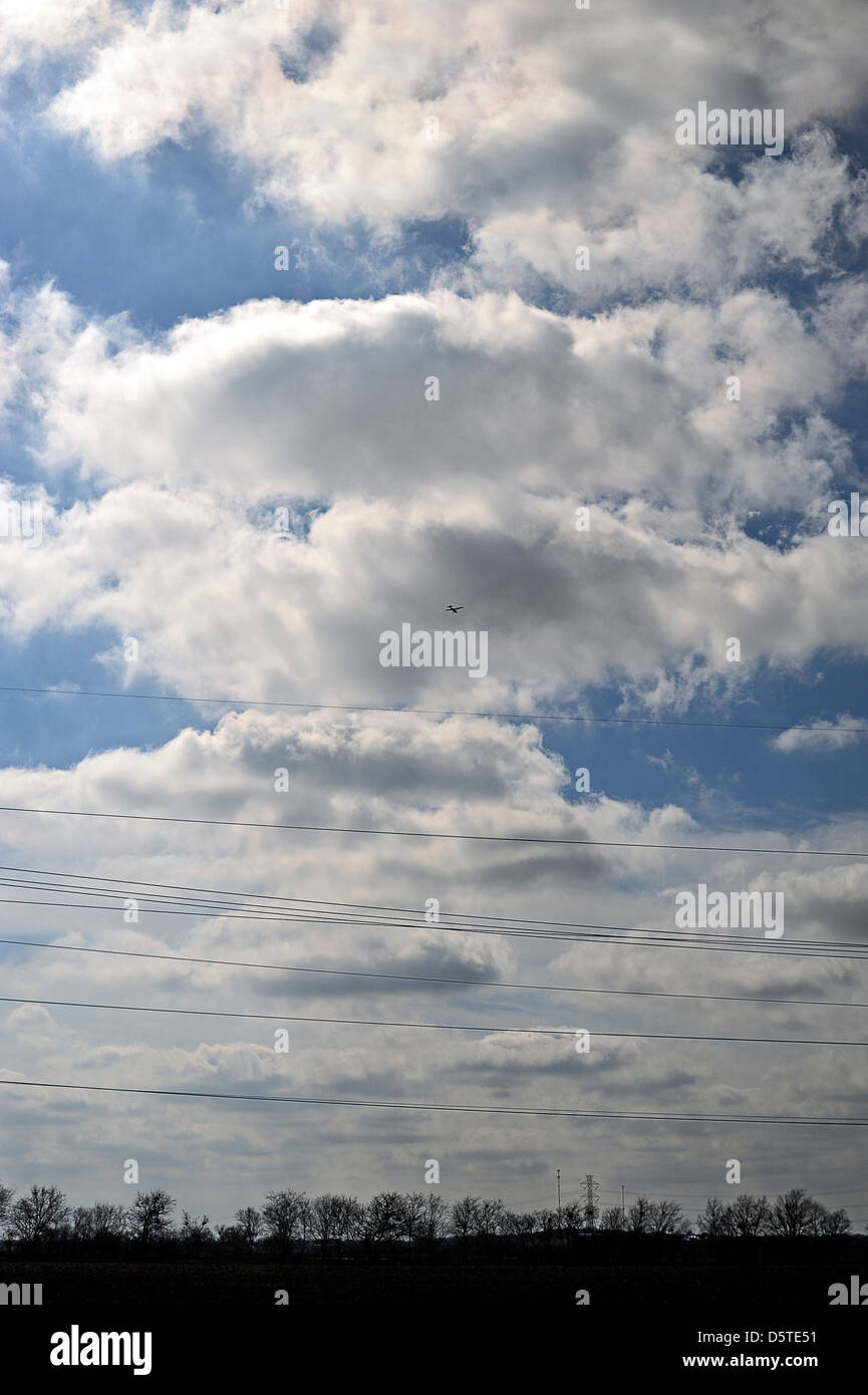 Flying into distance hi-res stock photography and images - Alamy
