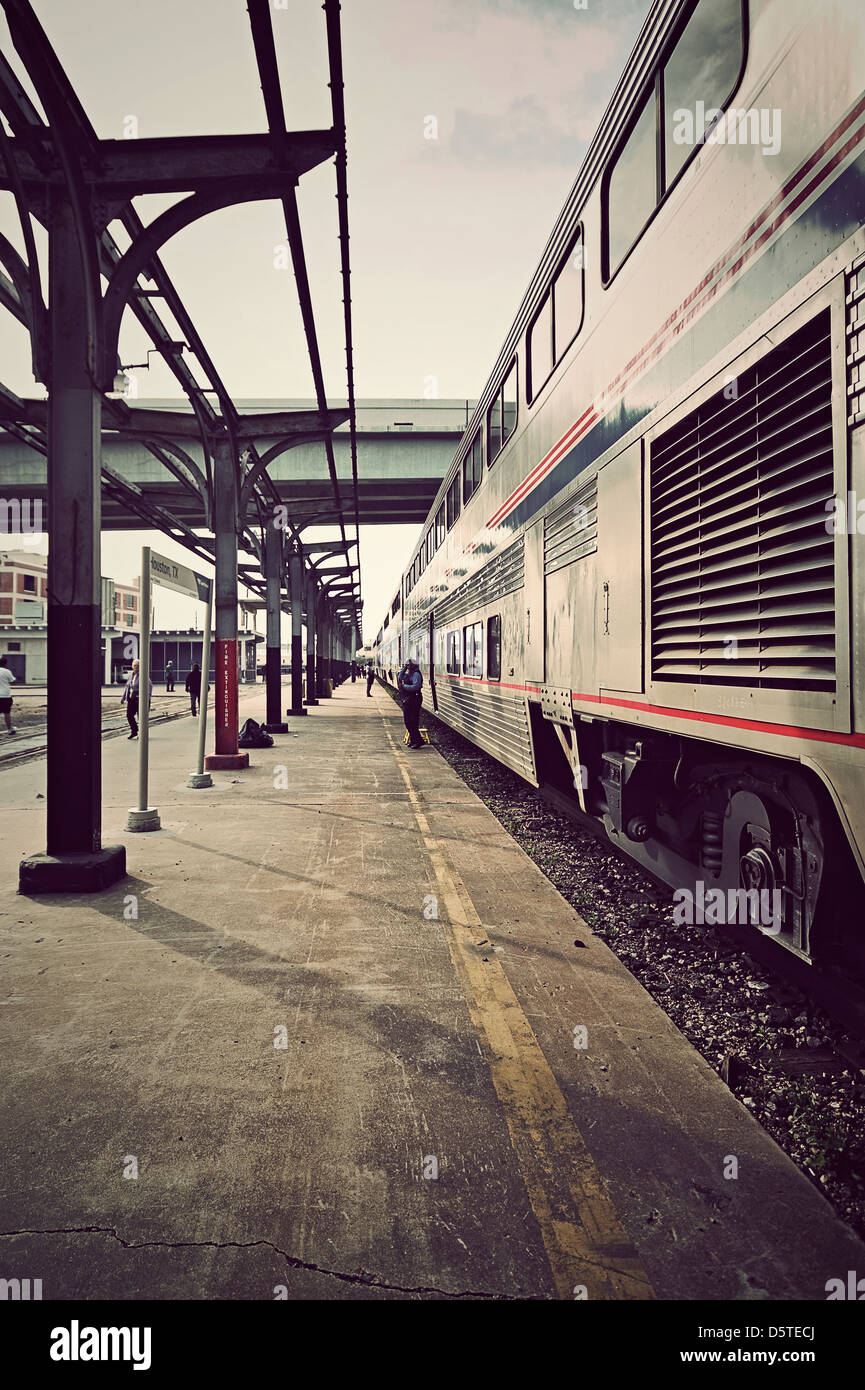 Houston amtrak train station High Resolution Stock Photography and ...