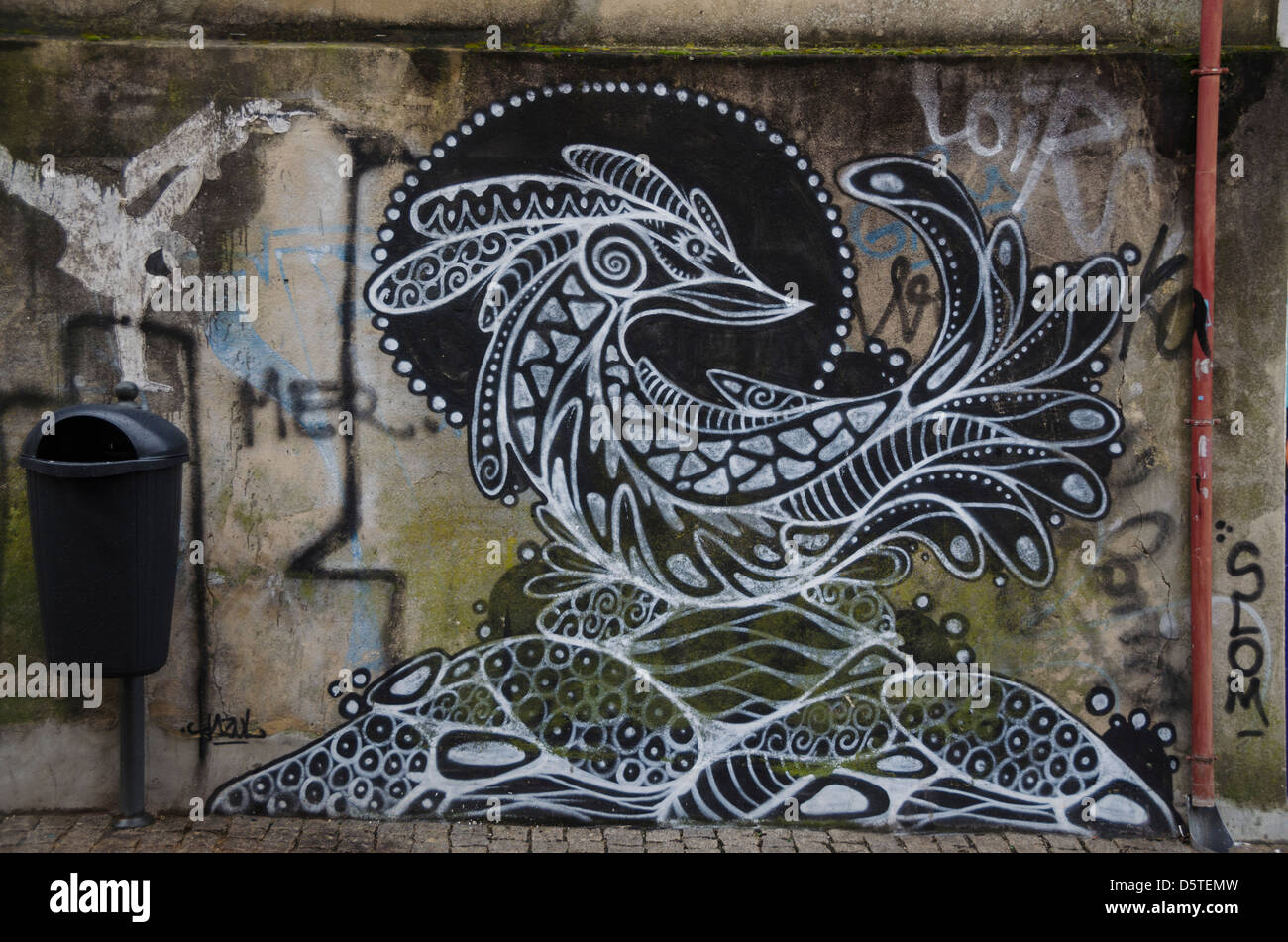 Porto Gallo Graffiti Stock Photo - Alamy