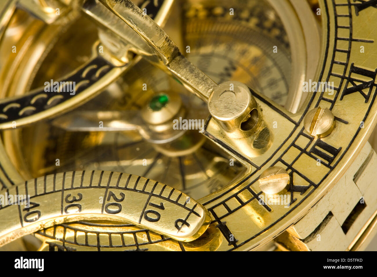 Antique compass hi-res stock photography and images - Alamy