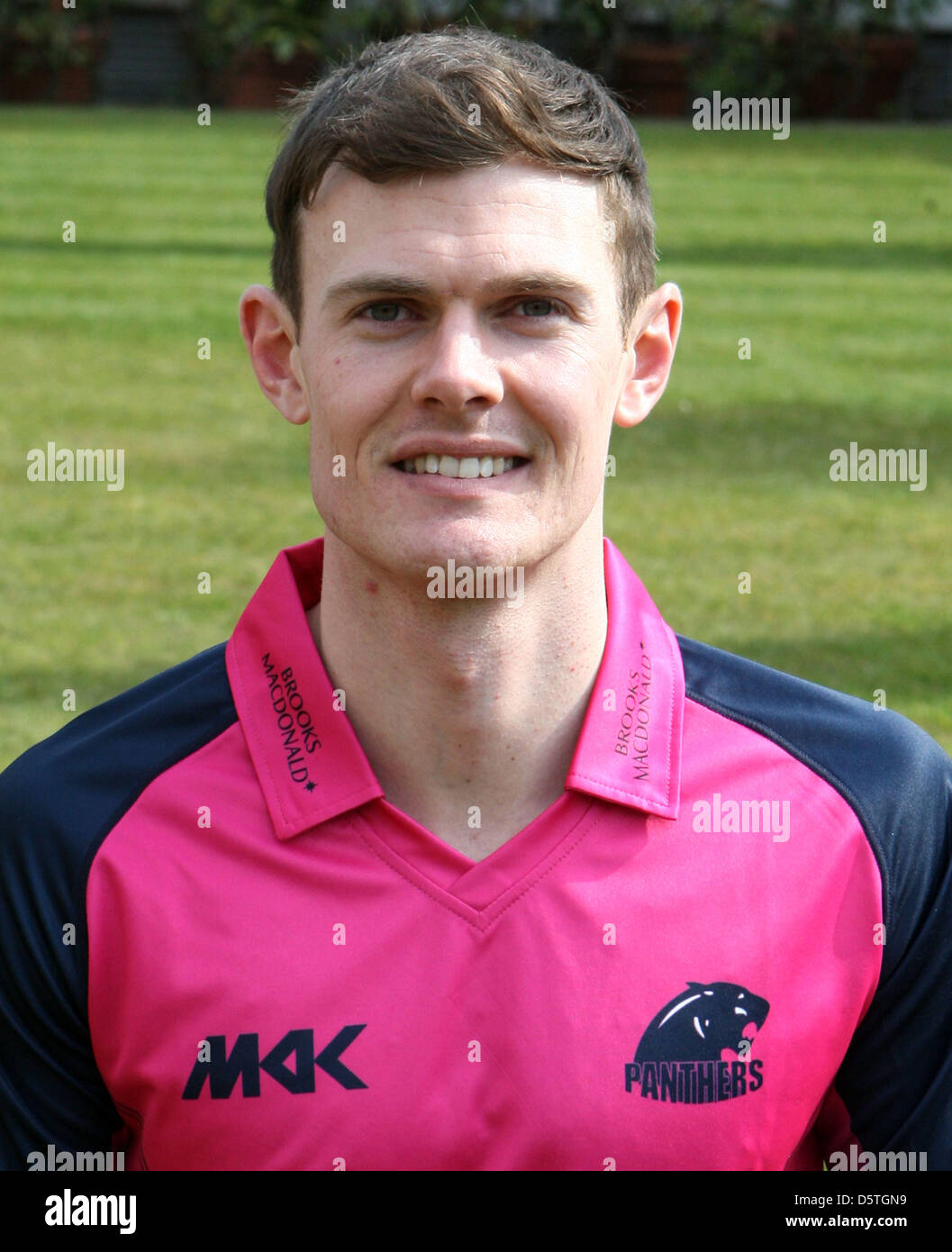 Cricket harris hi-res stock photography and images - Alamy