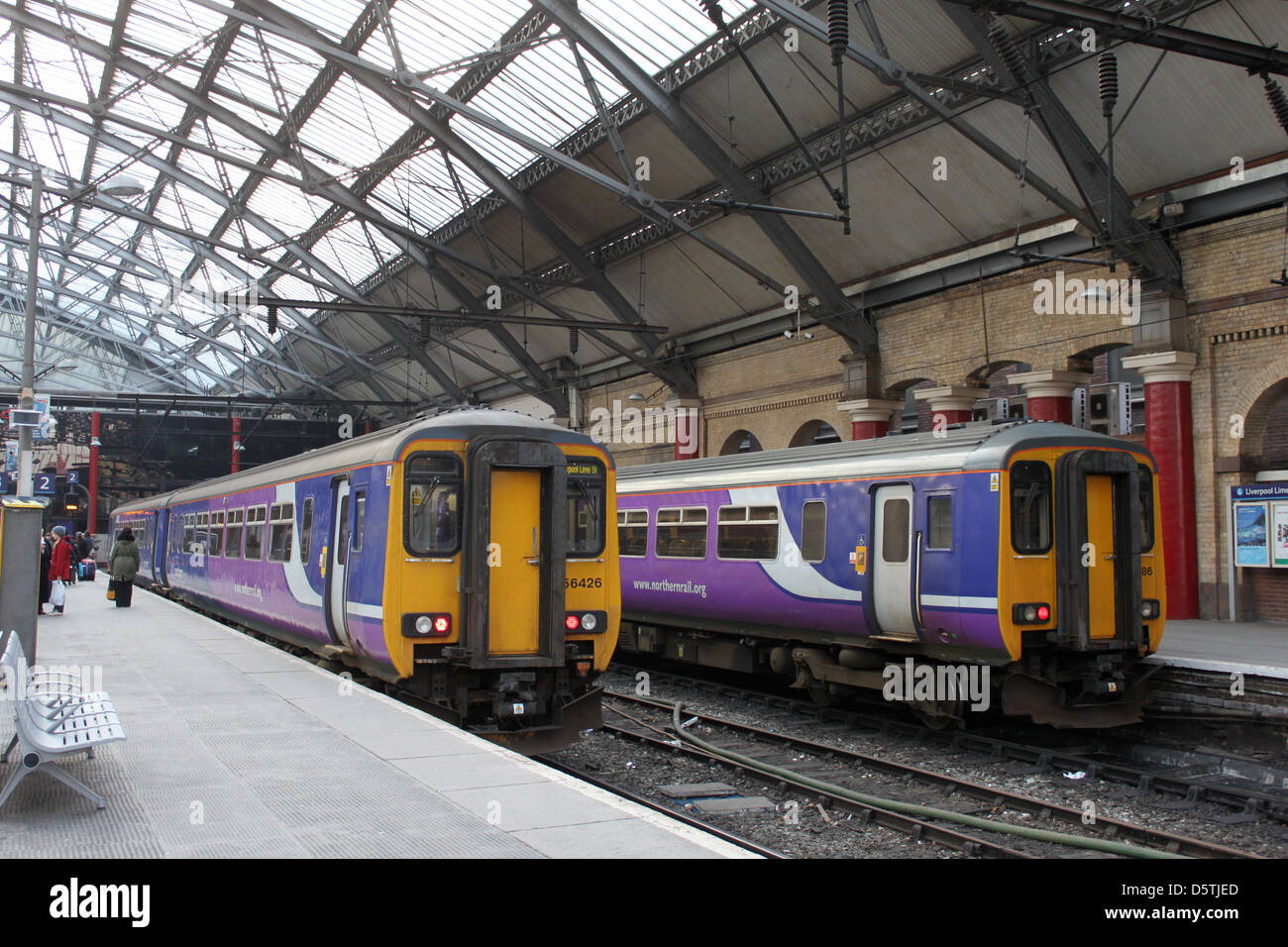 Northern franchise diesel multiple unit trains in Liverpool Lime Street ...