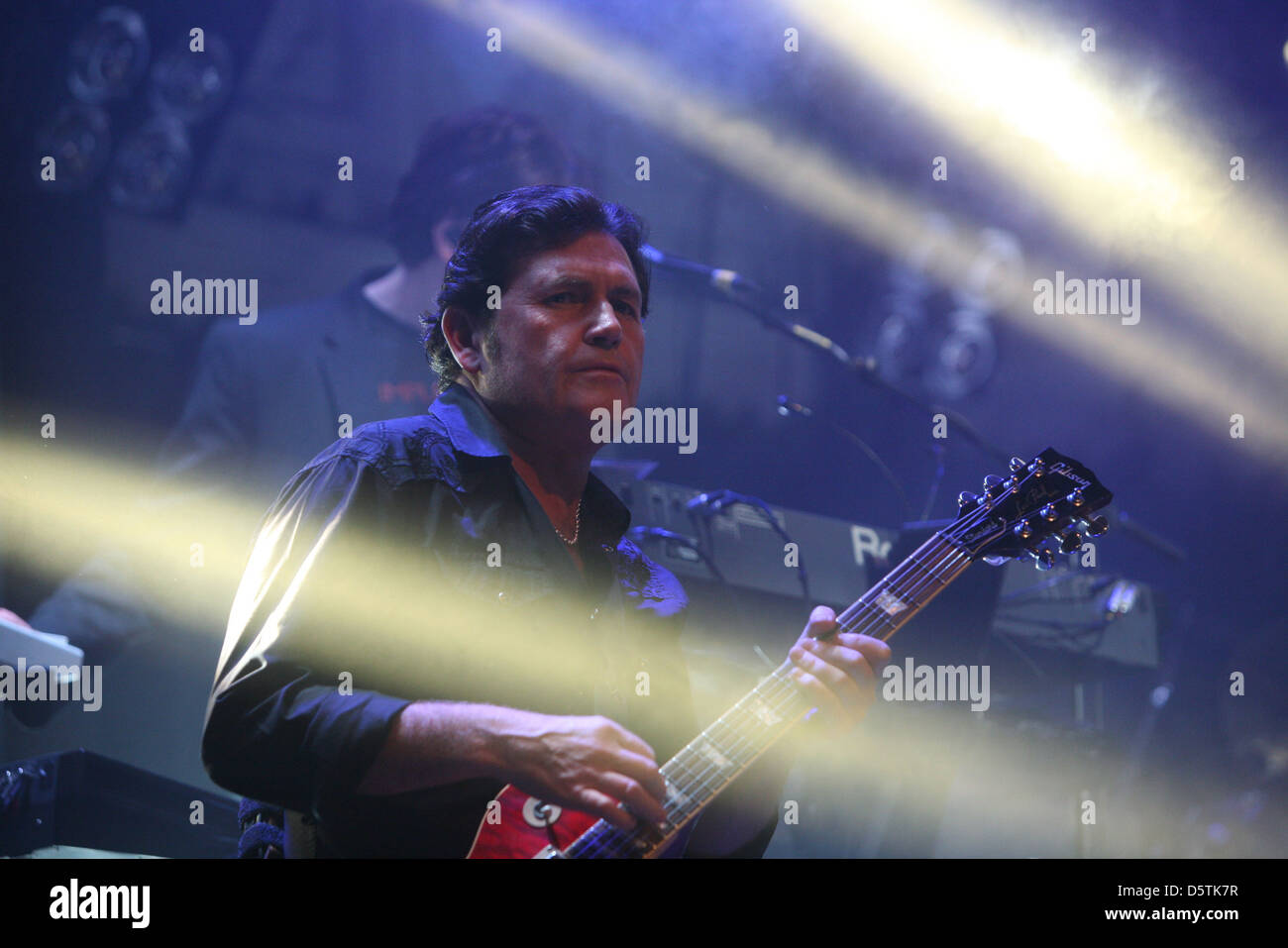 Charlie Burchill Simple Minds performing at the Paradiso in Amsterdam ...