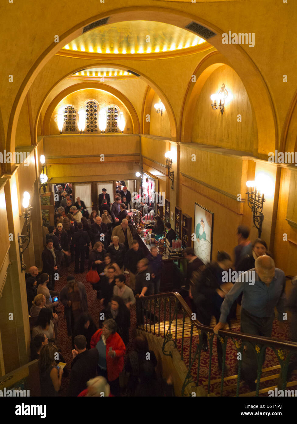 Al hirschfeld theatre exterior hi-res stock photography and images - Alamy