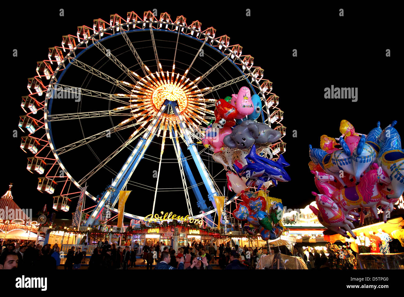 Illuminated rides at the Oktoberfest in Munich, Germany, 22 September ...