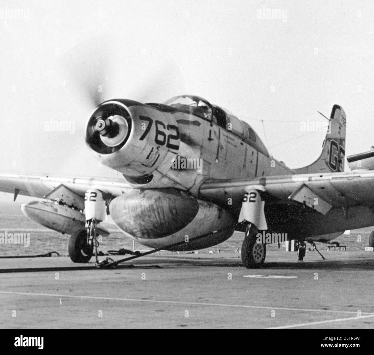 Douglas ad skyraider hi-res stock photography and images - Alamy