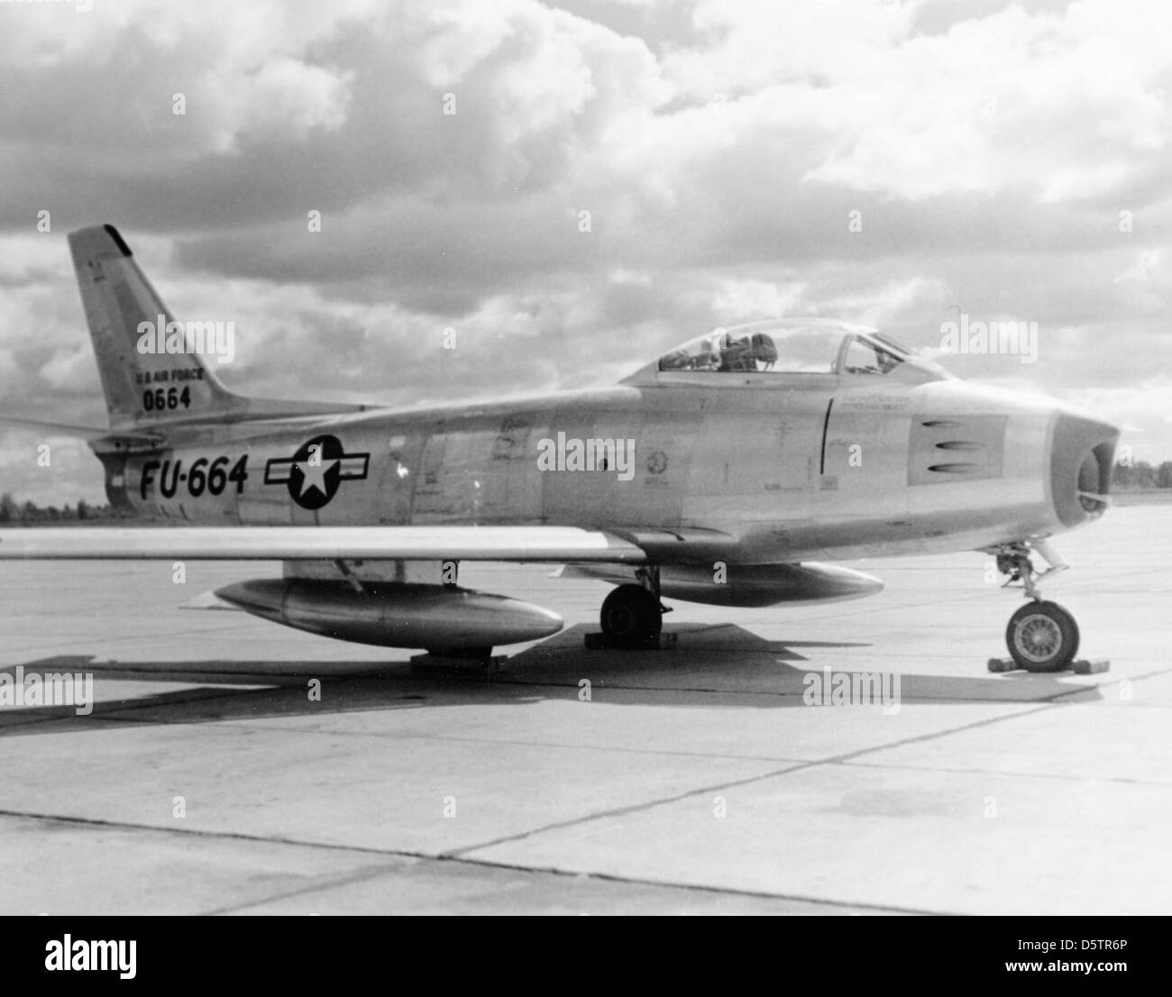 The North American F-86E-5-NA Sabre, a second-generation jet fighter ...