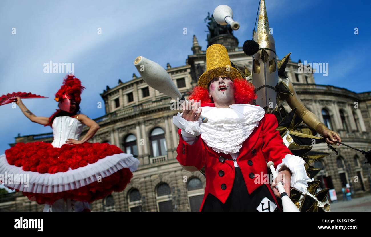 Artists of the action theatre 'Dulce Compania' perform as circus ...