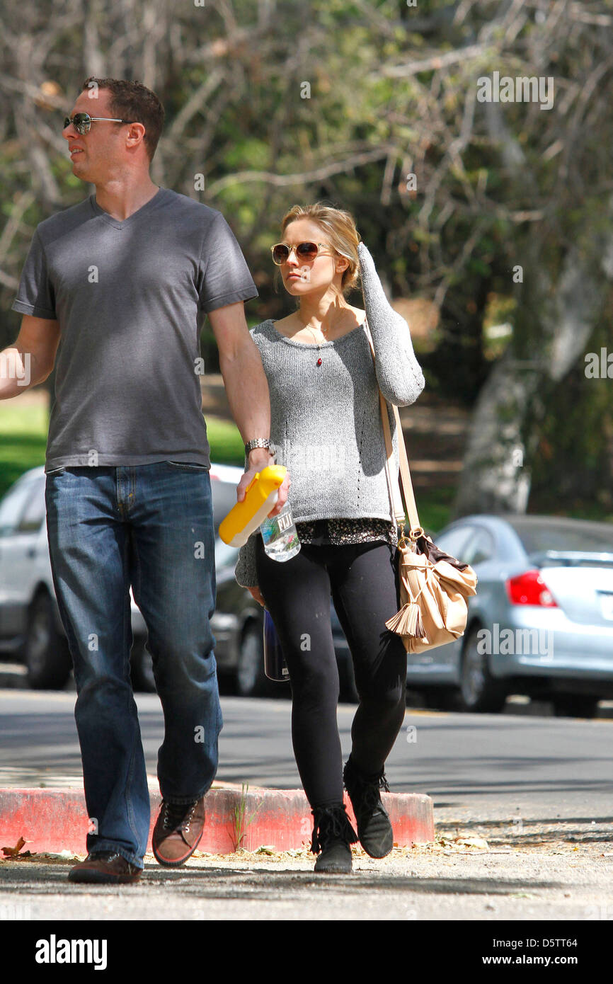Kristen Bell enjoys a day the at the park with friends Los Angeles ...