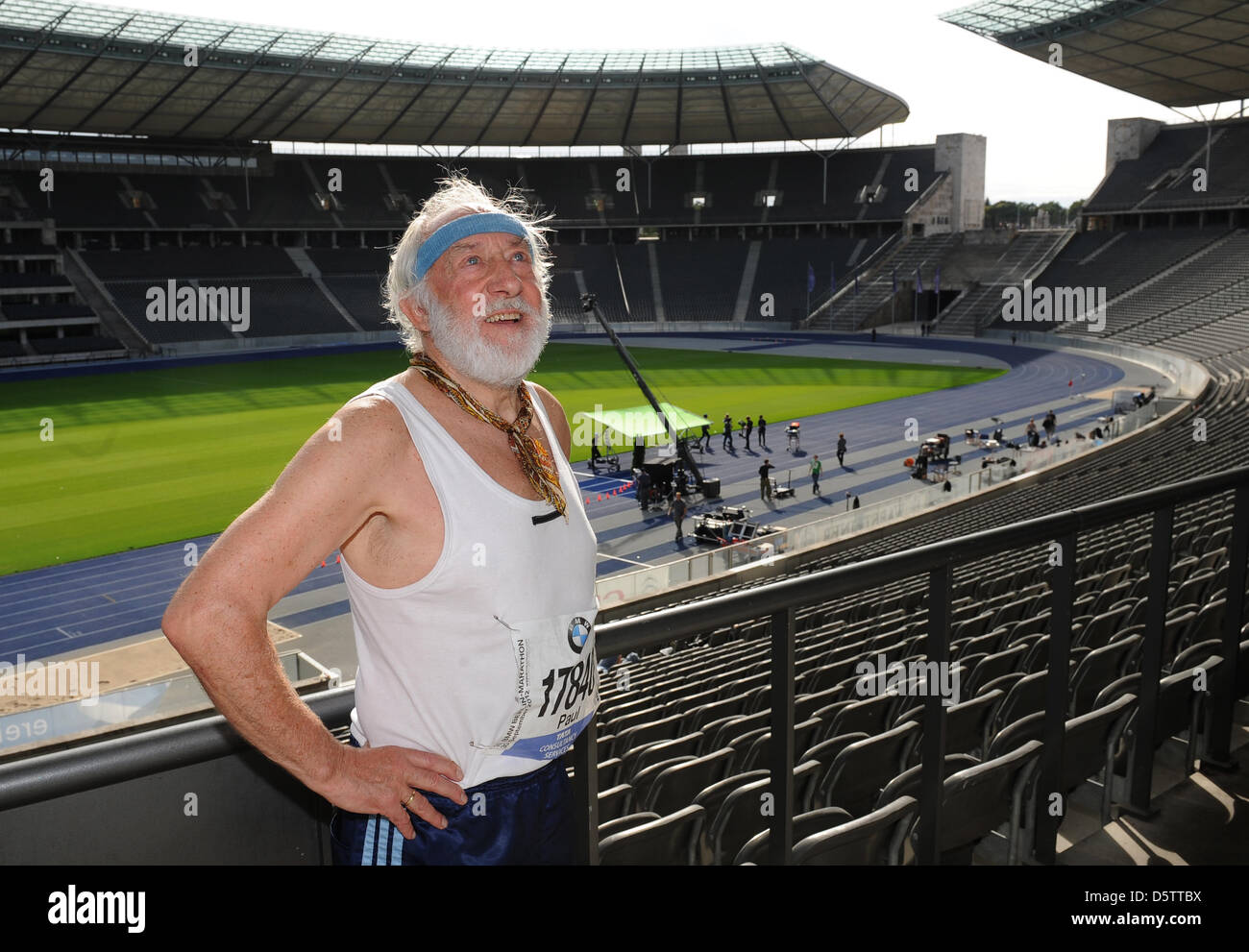 Actor Dieter Hallervorden (as Paul Averhoff) poses during the filming ...