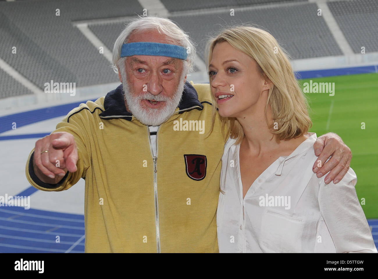 Dieter hallervorden paul averhoff heike hi-res stock photography and ...