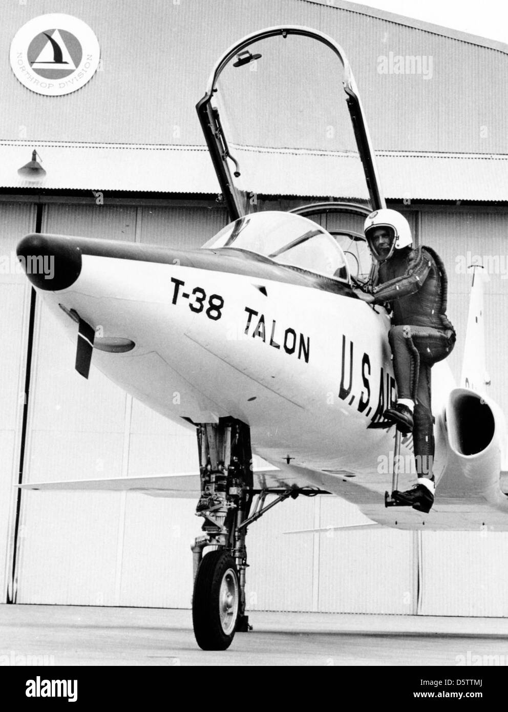 Northrop 38 talon Black and White Stock Photos & Images - Alamy