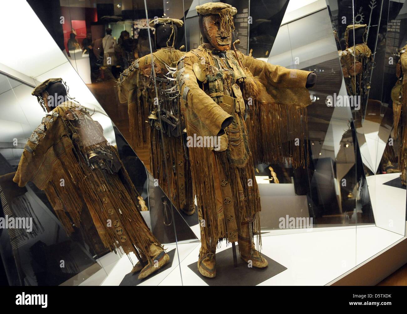 Etnology hi-res stock photography and images - Alamy