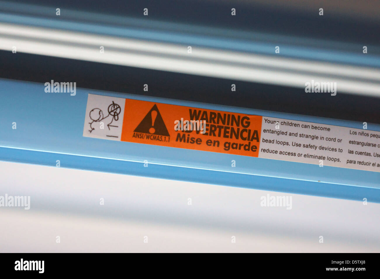 Safety warning hi-res stock photography and images - Alamy