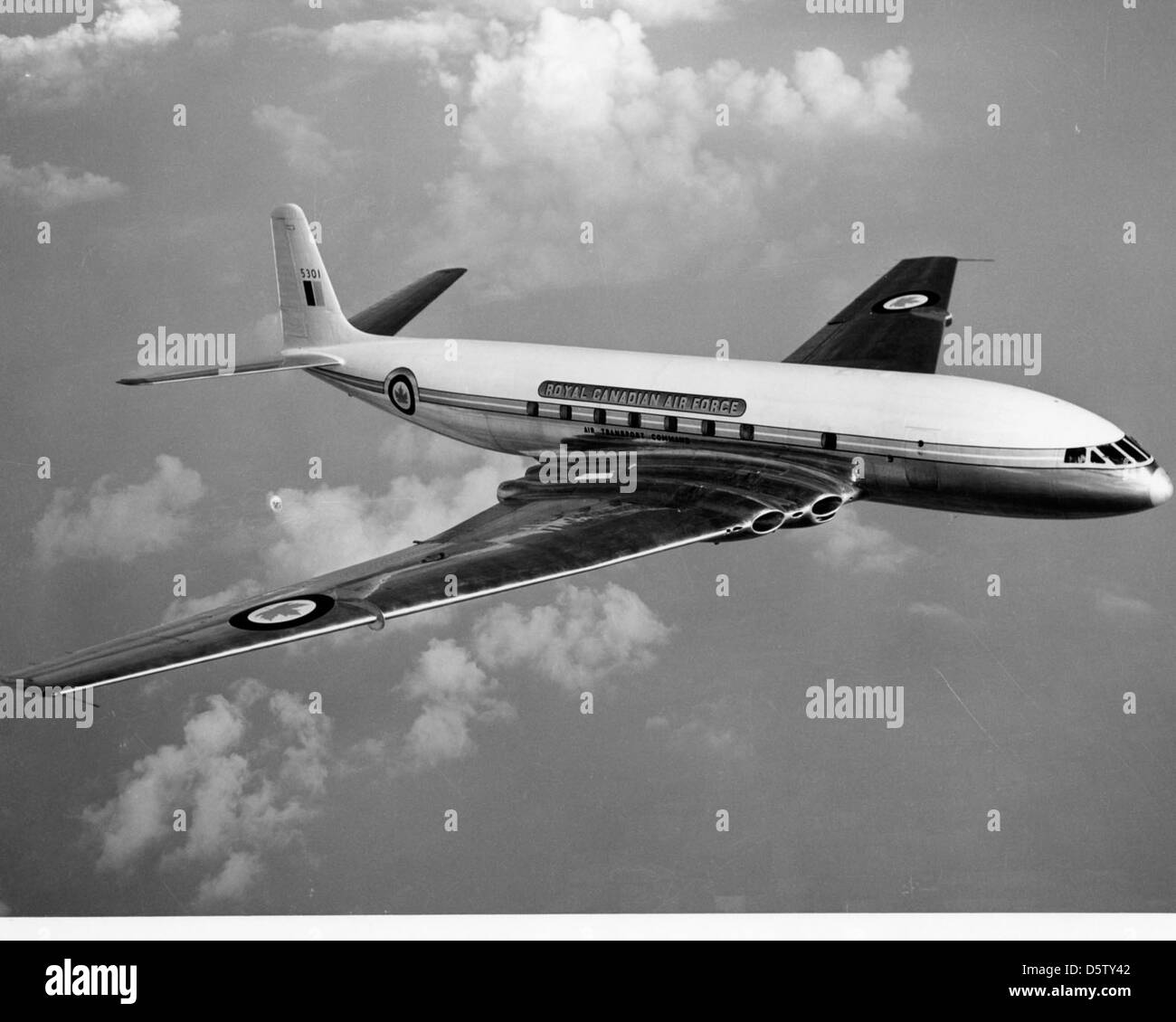 The De Havilland 'Comet 1' was a British-built civilian airliner used ...