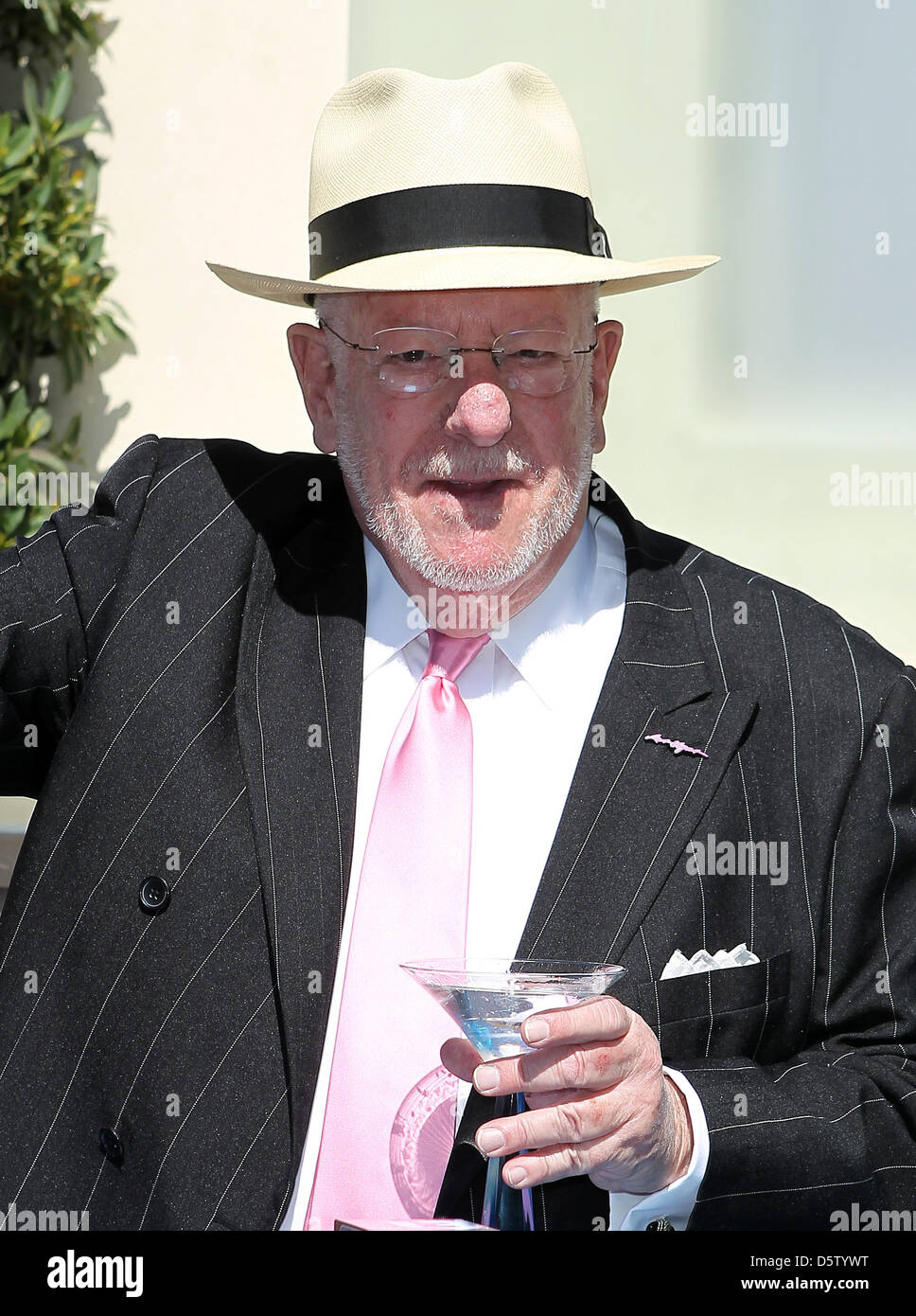 Former Las Vegas Mayor Oscar Goodman Kicks Off 2012 Wet Republic Ultra ...