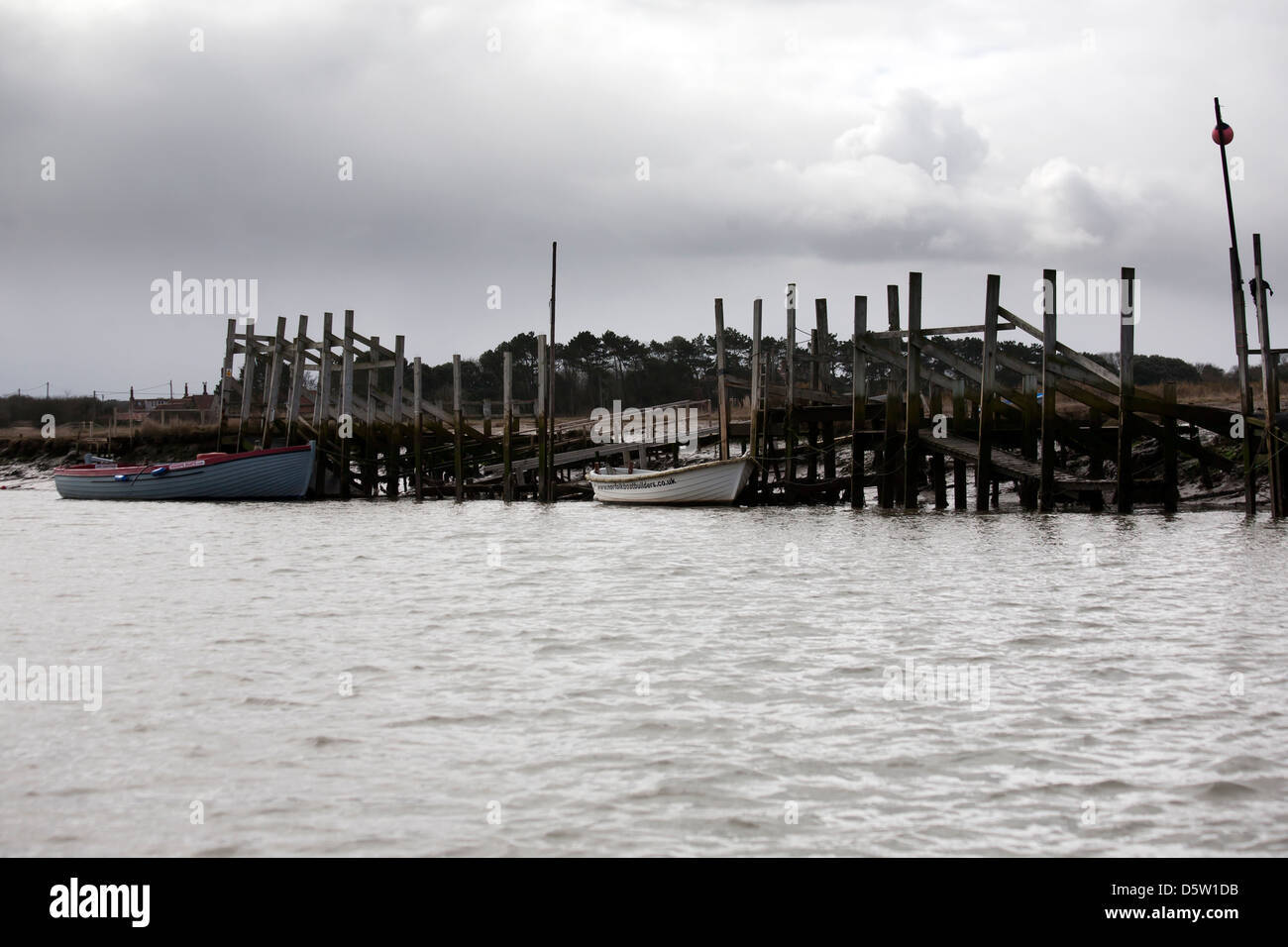Marsh docks hi-res stock photography and images - Alamy