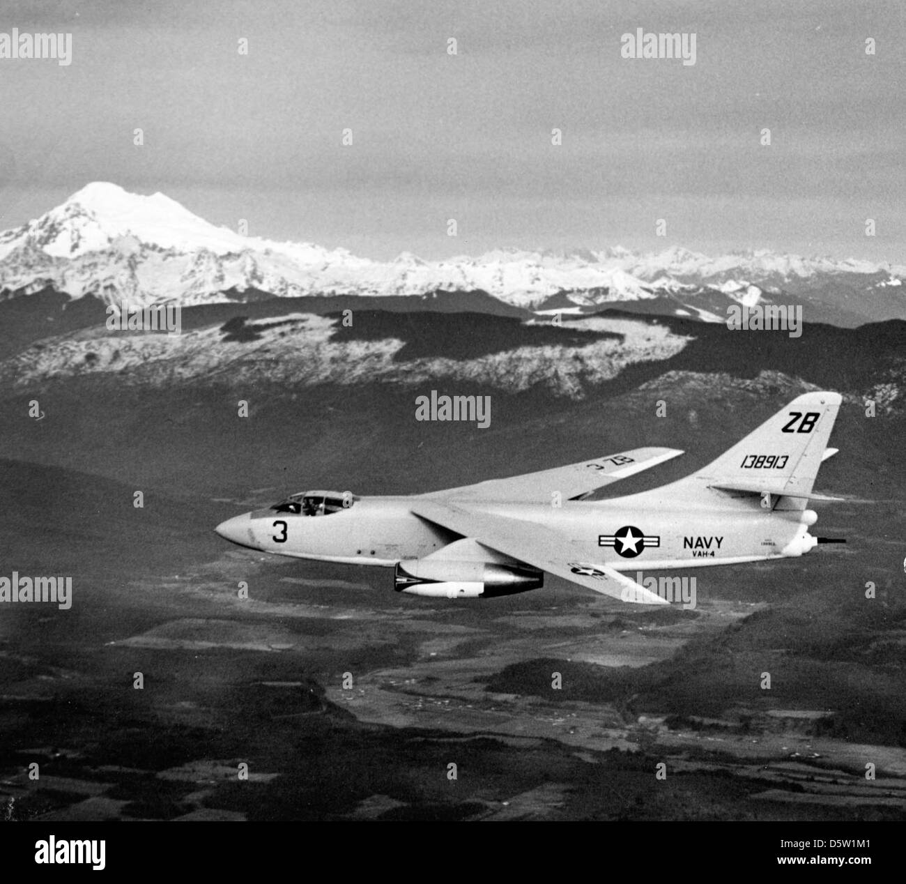 Douglas A3D-2 "Skywarrior" of VAH-4 Squadron Stock Photo - Alamy