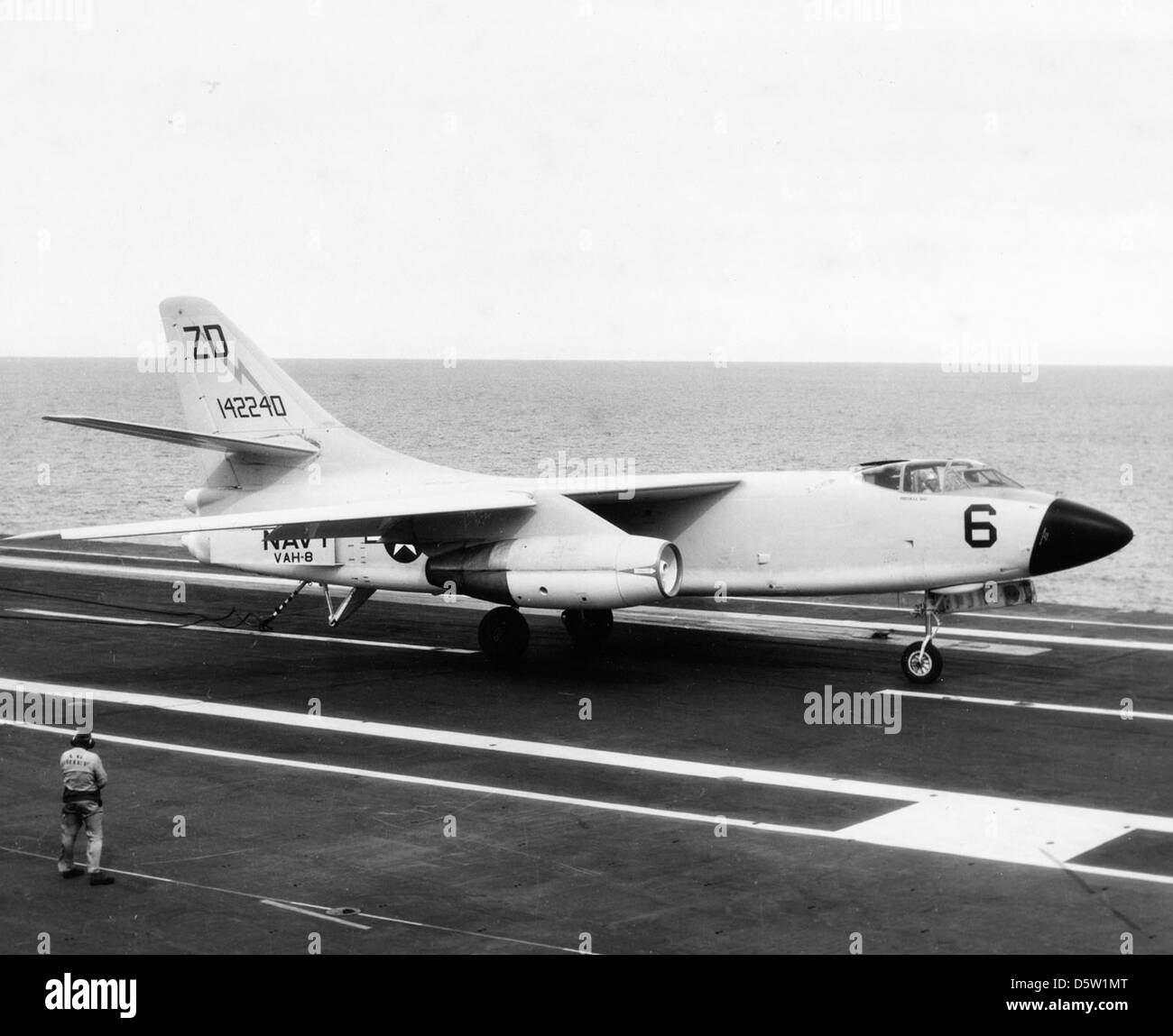 A3d 2 douglas a3d2 skywarrior Black and White Stock Photos & Images - Alamy