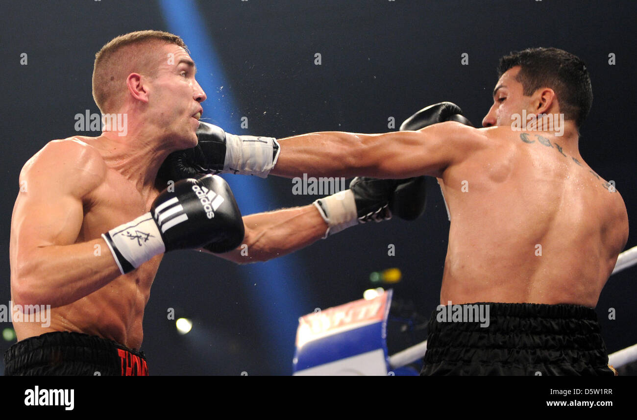 British challenger Mark Thompson (l) fights defending German champion ...