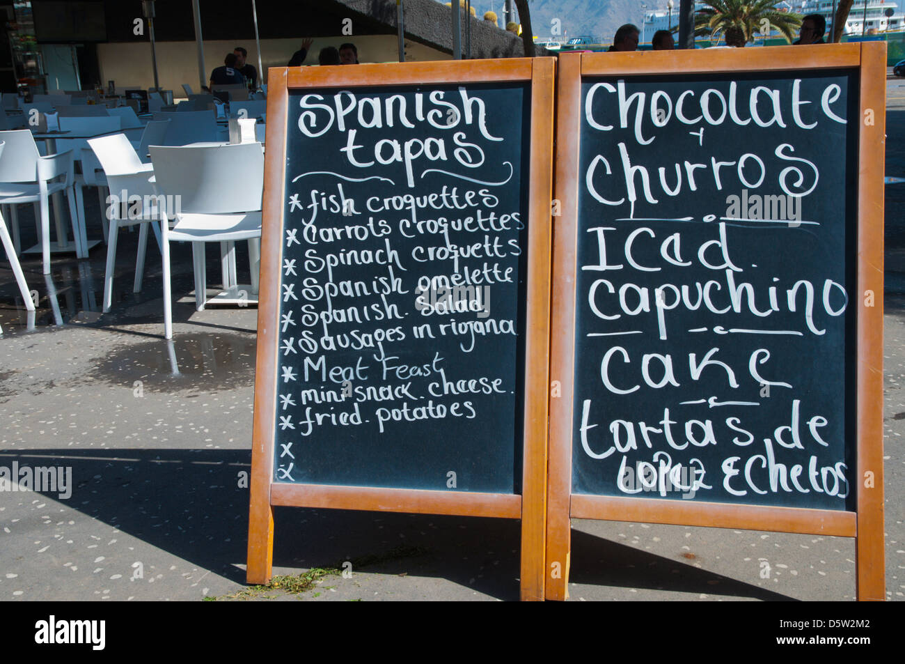 ´tapas´ restaurant sign hi-res stock photography and images - Alamy