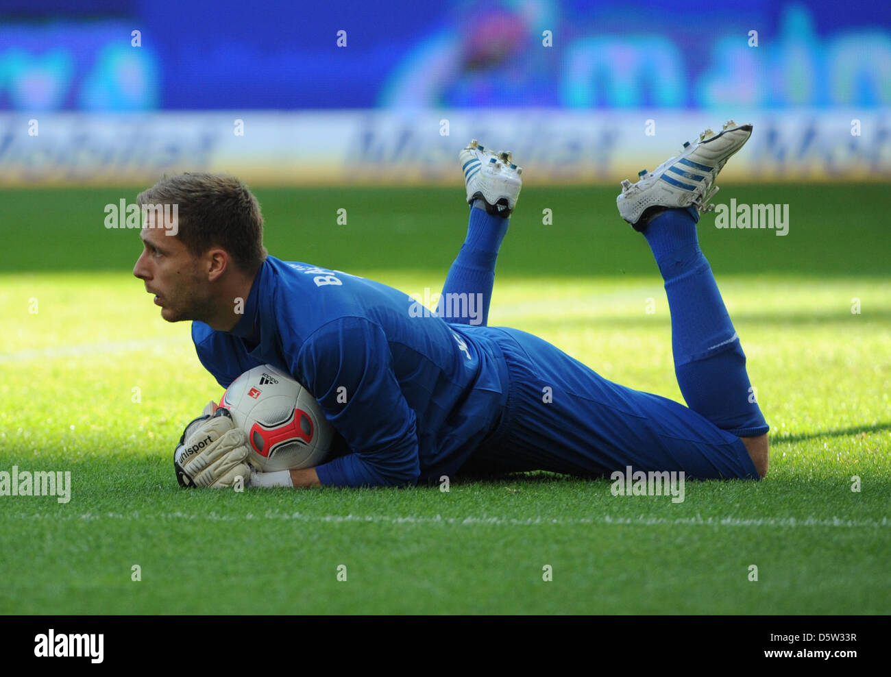 Sports spo soccer bundesliga goalkeeper lying germany hi-res stock ...