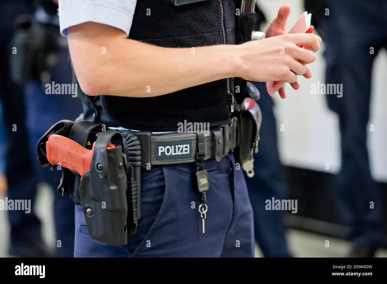 Police officer trainees observe a simulated scenario from the daily ...