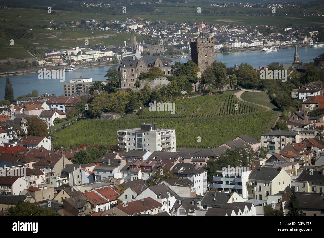 Klopp Castle is pictured in Bingen am Rhein, Germany, 01 October 2012 ...