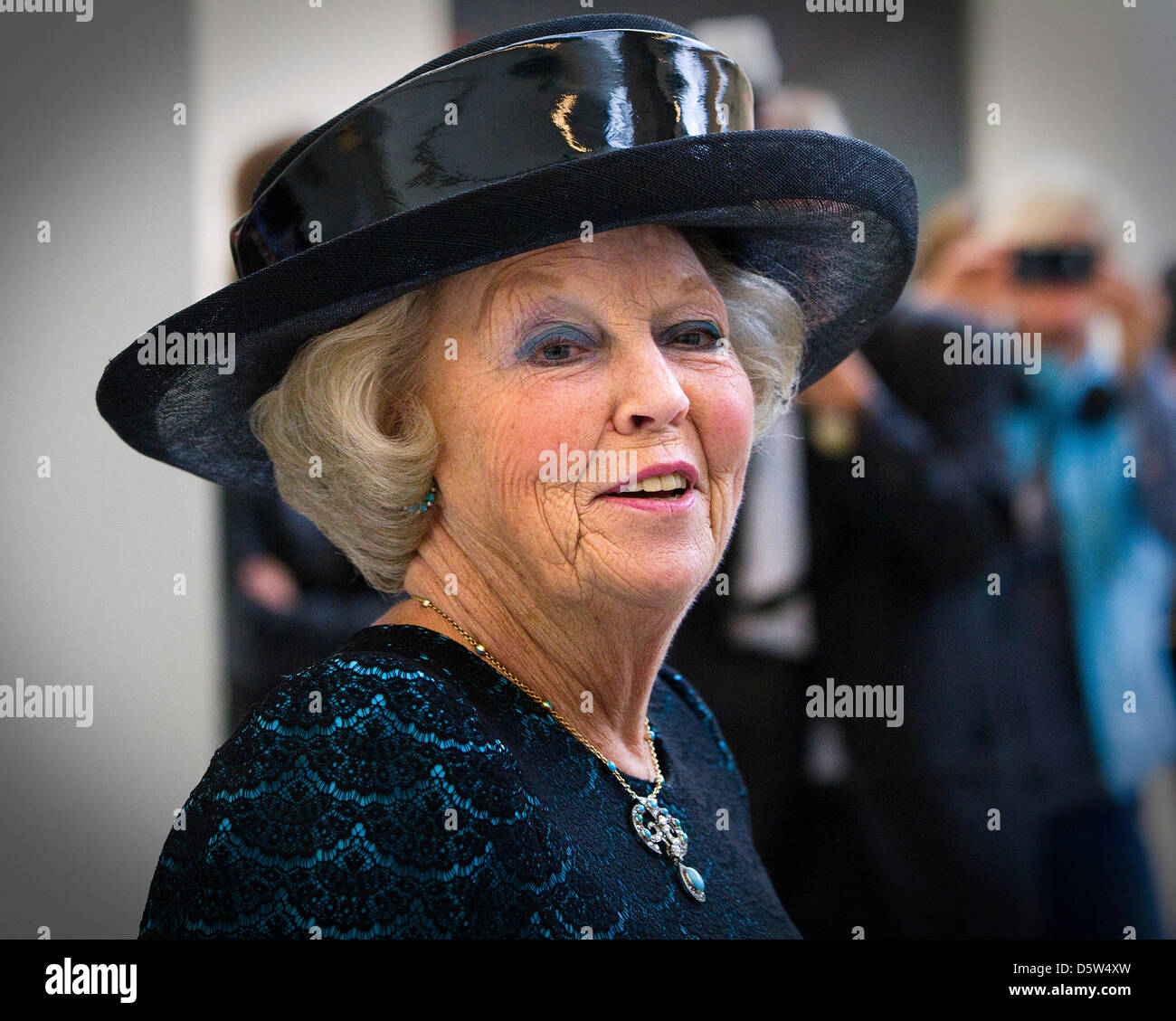 Queen Beatrix of The Netherlands opens the exhibition Point de Vue, 200 ...