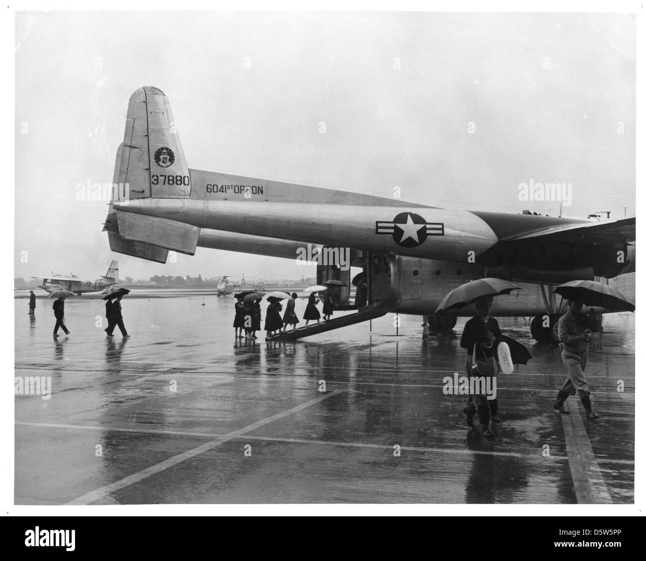 Loading cargo aerial Black and White Stock Photos & Images - Alamy
