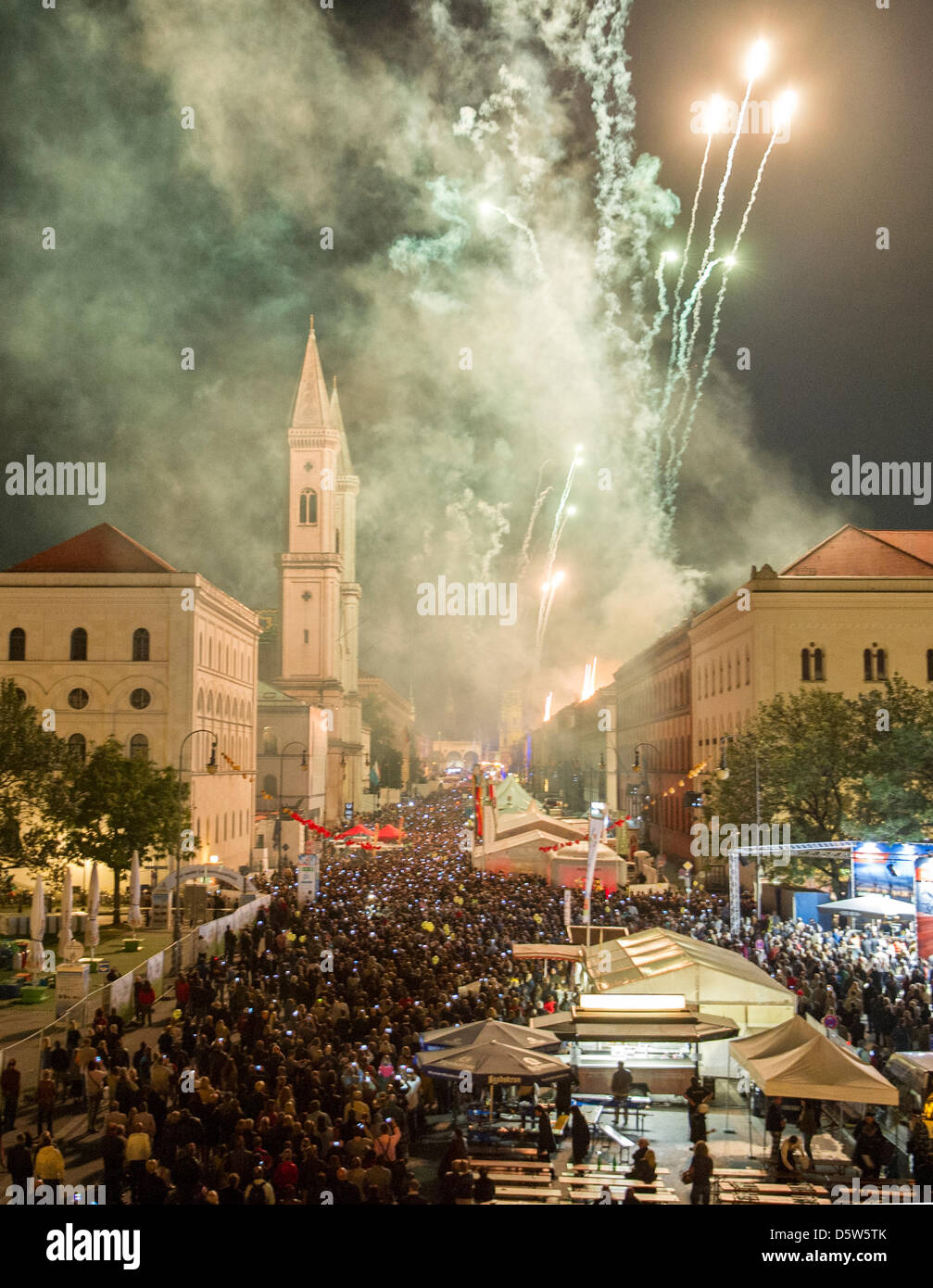 Celebrations day german unity munich hi-res stock photography and ...