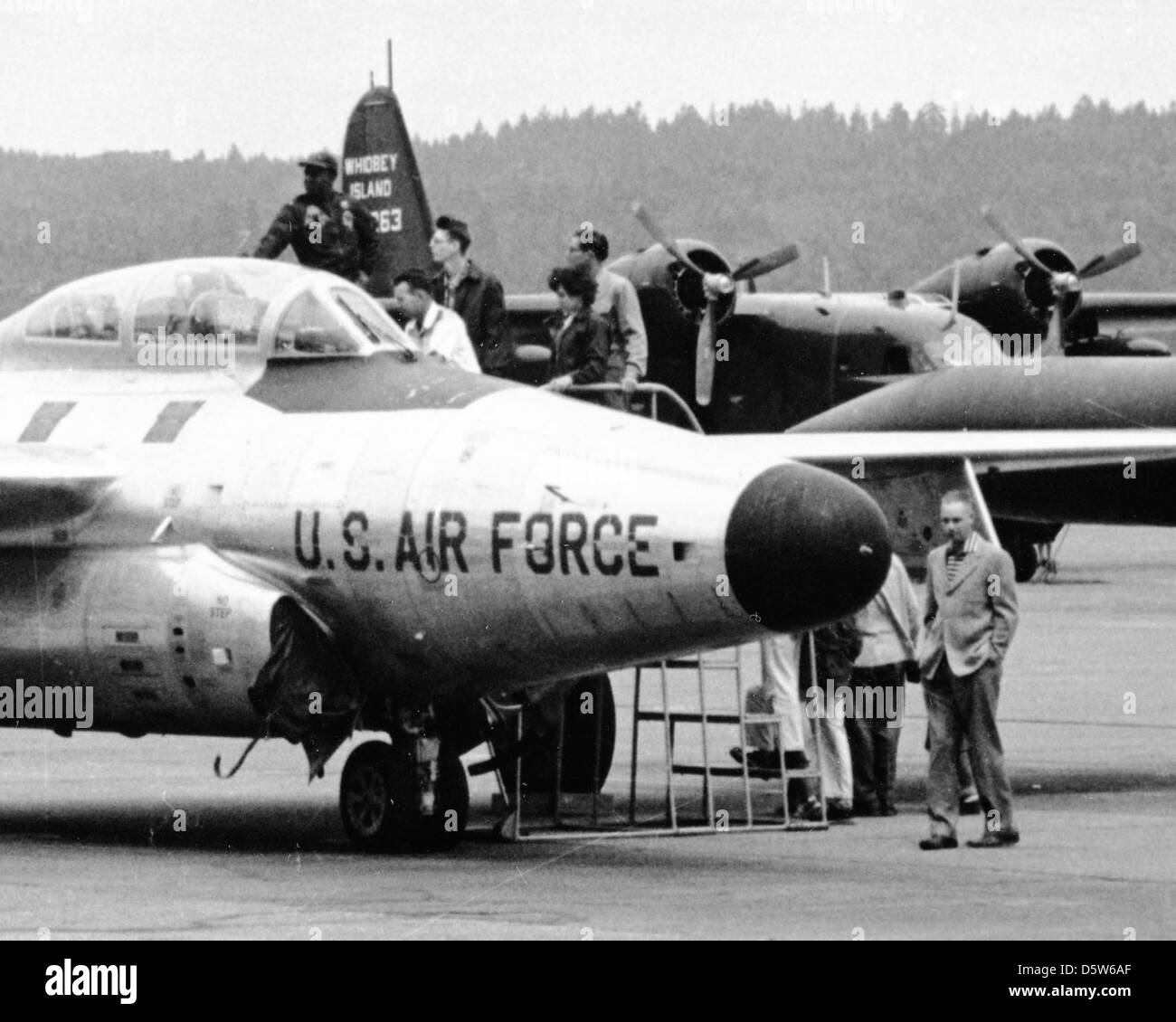 F89d hi-res stock photography and images - Alamy