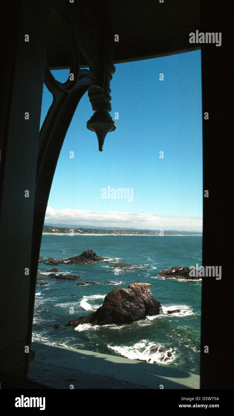 Yaquina Head lighthouse window Newport Oregon, window, Window view of ...