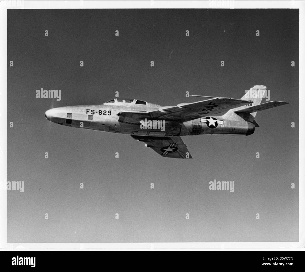 Thunderflash Stock Photos & Thunderflash Stock Images - Alamy