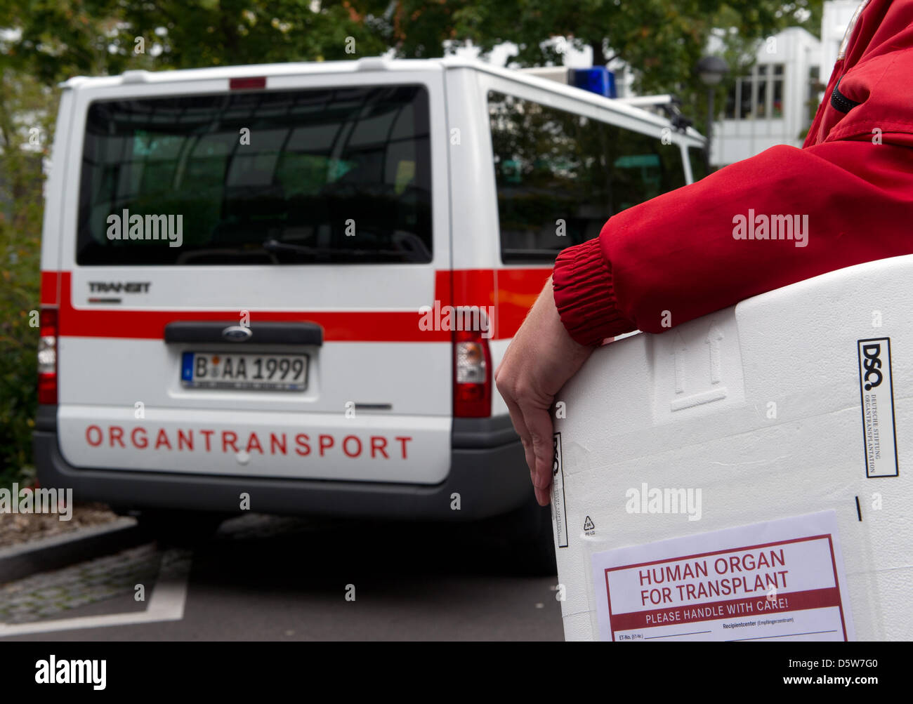 A styrofoam container for the transport of donated organs is pictured ...