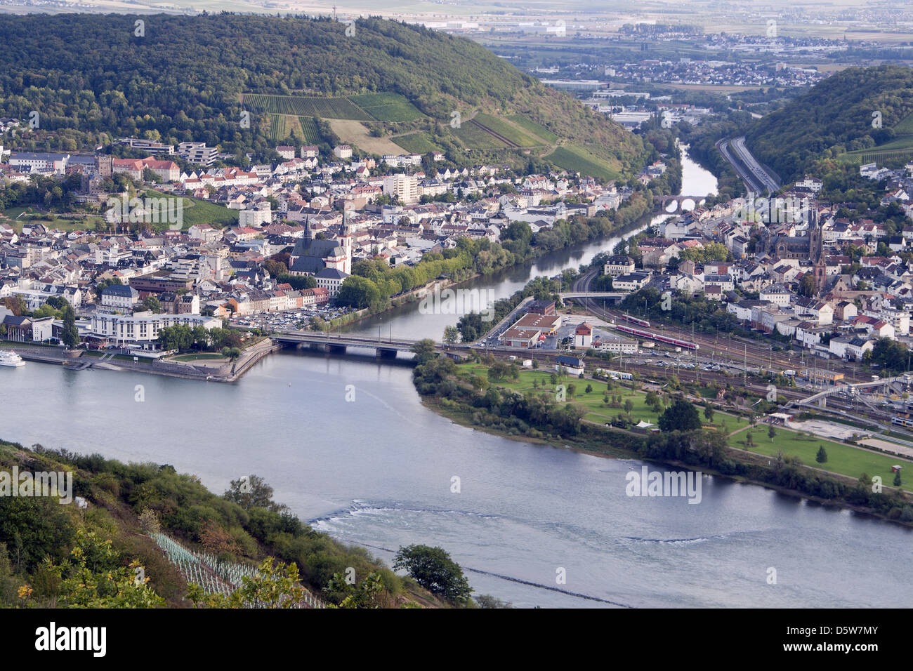 Burg rheinstei hi-res stock photography and images - Alamy