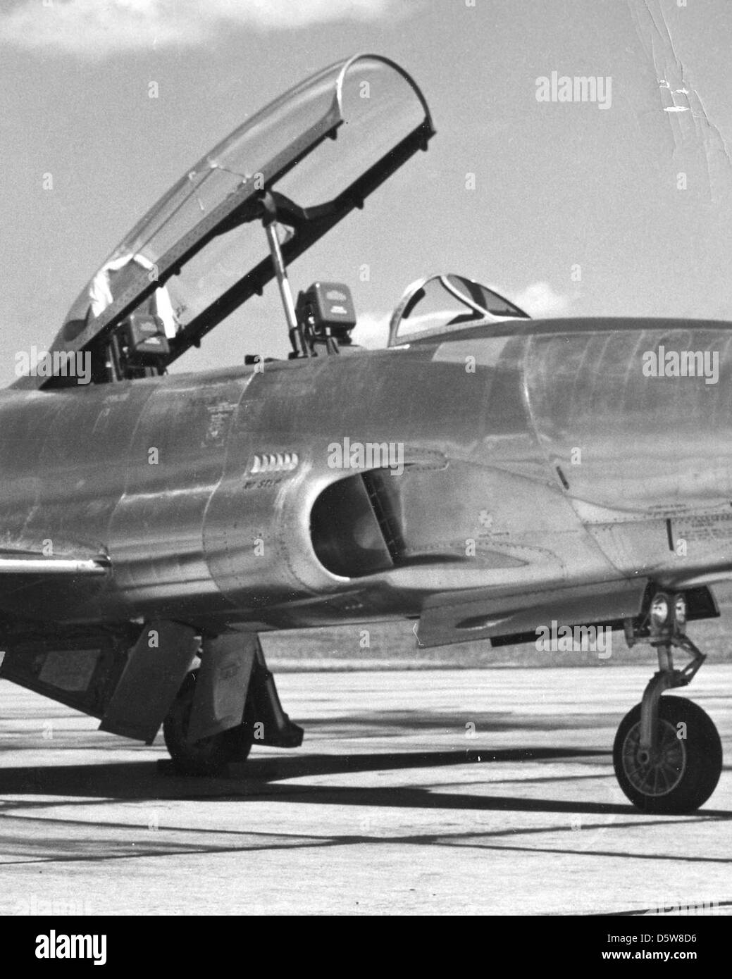 Lockheed T-33A-1-LO "Shooting Star" of the 176th FIS, WIS-ANG (Madison ...