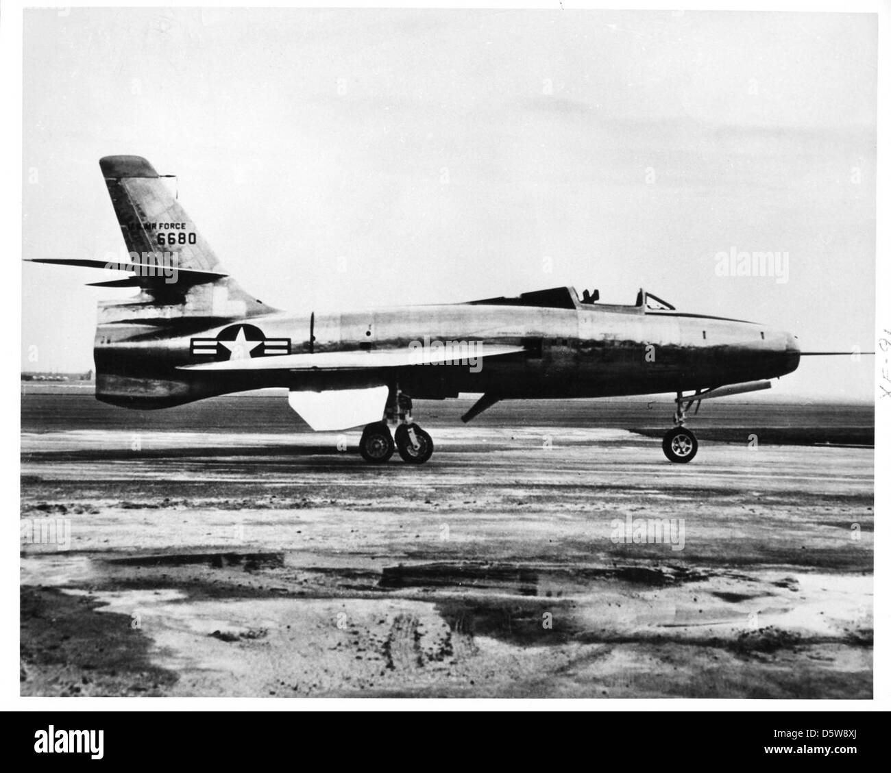 Republic xf 91 thunderceptor Black and White Stock Photos & Images - Alamy